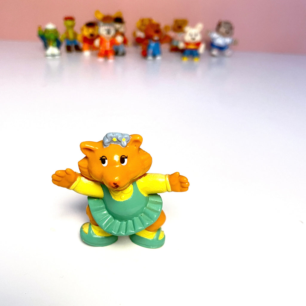 Vintage Flora Fox Get Along Gang – Love From Random